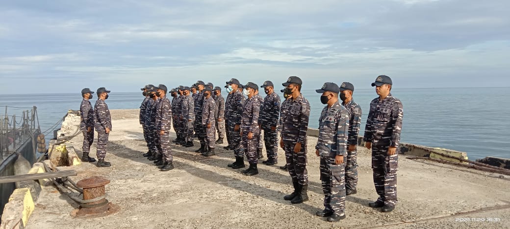 Kunjungan KRI. PANDRONG dan Bank Indonesia di Pulau Jinato – Taman ...